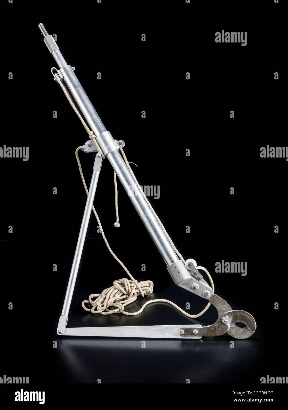 Solar cable with cable cutter hi-res stock photography and images - Alamy