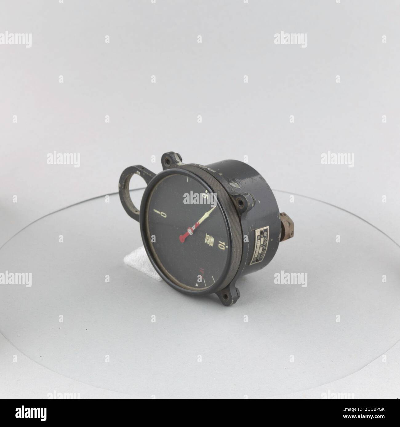 Oil holes engine hi-res stock photography and images - Alamy