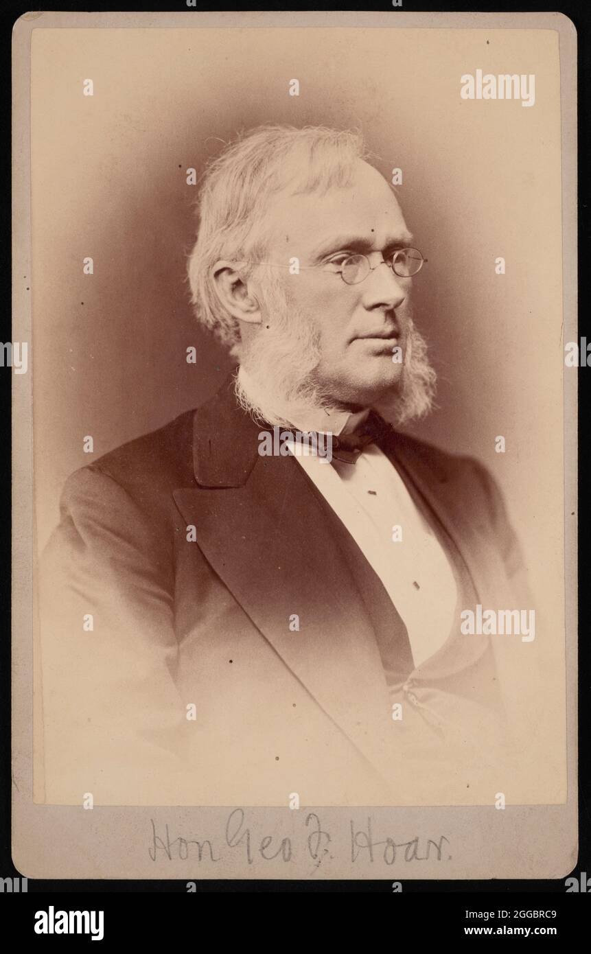 Hoar men hi-res stock photography and images - Alamy