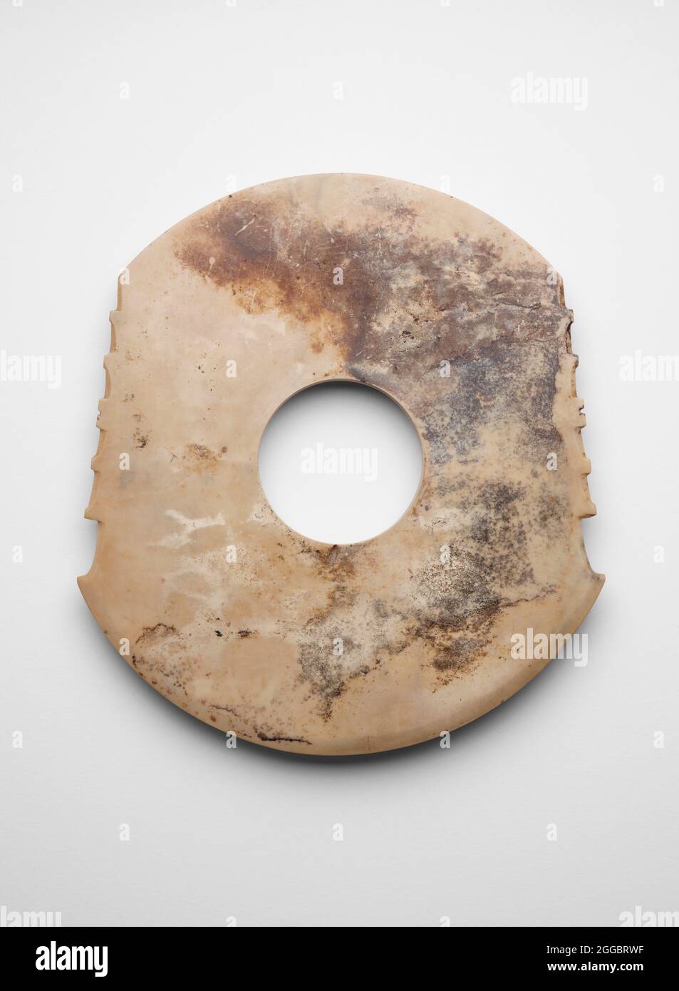 Axe (yue ?), made from a collared disk, Late Shang dynasty, ca. 1300-ca ...