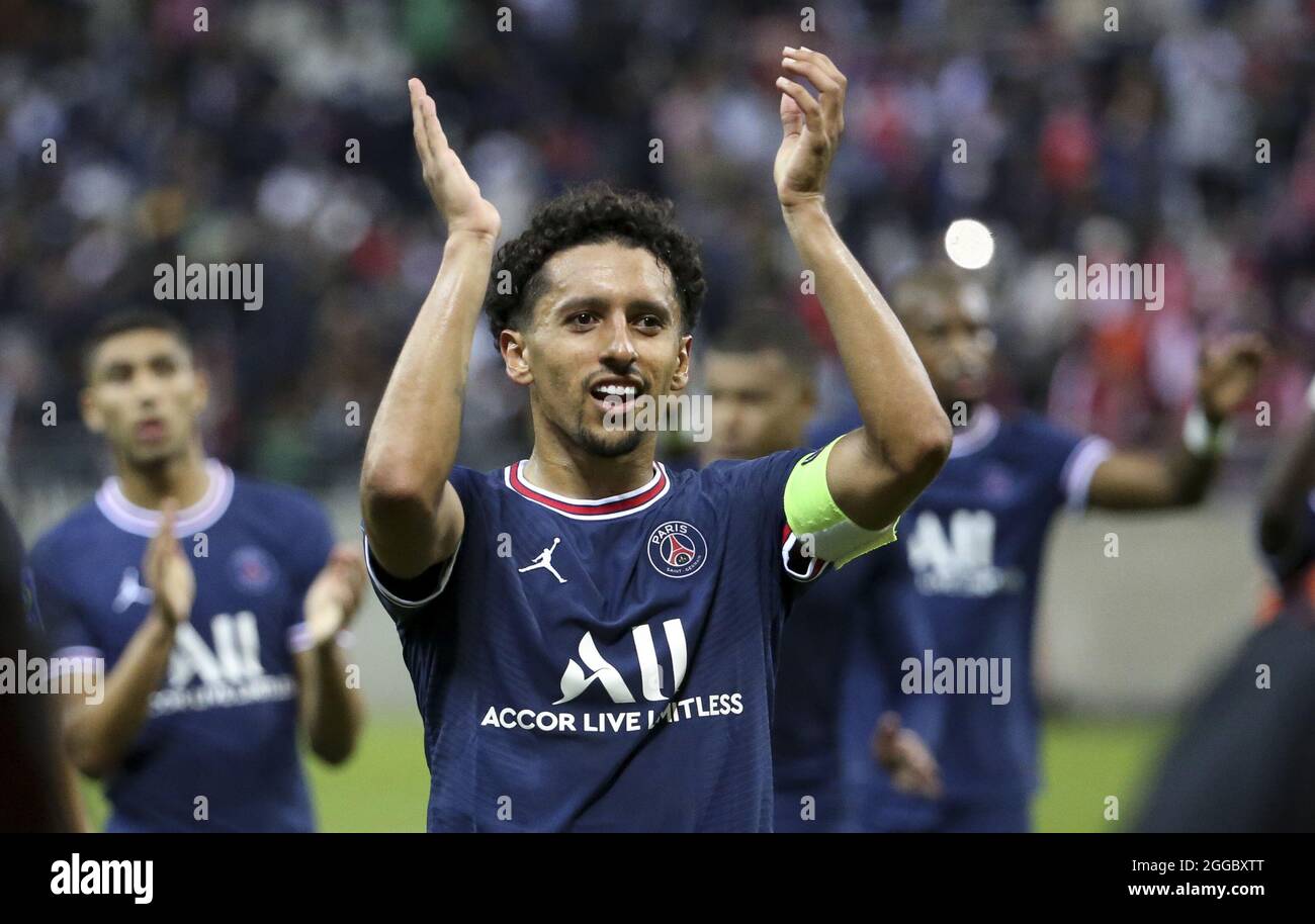 Marquinhos of PSG salutes the supporters following the French ...