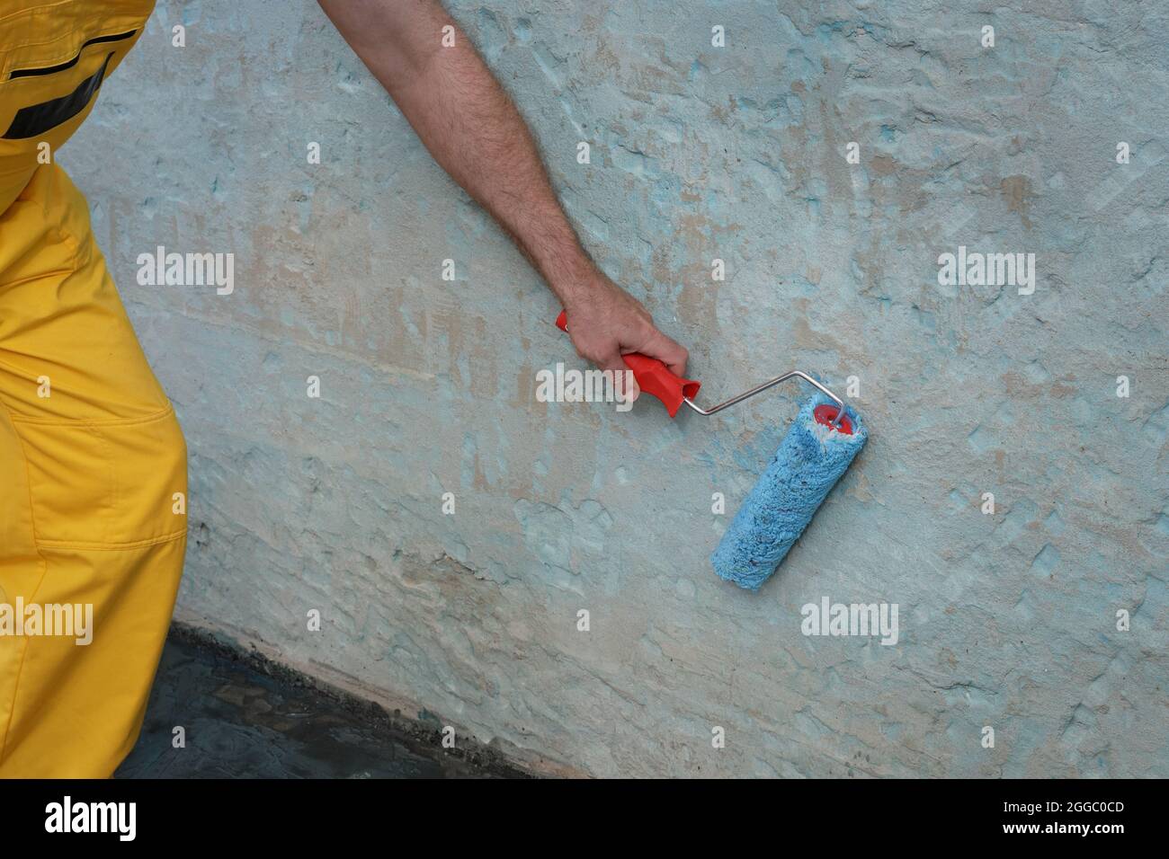 Adhesion paint repair concrete wall hi-res stock photography and images ...