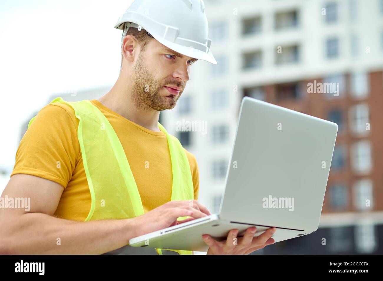Laptop typing area hi-res stock photography and images - Alamy