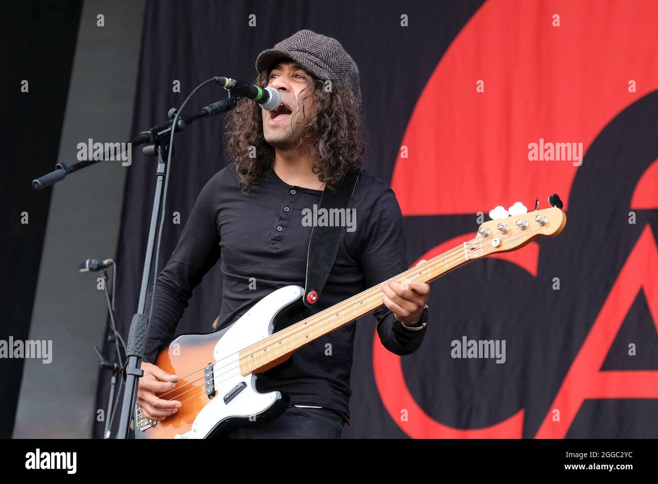 Portsmouth, UK. 29th Aug, 2021. James "Jay" Lewis, singer songwriter ...