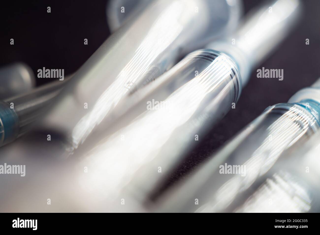 Closeup shot of a bunch of new unused syringes Stock Photo - Alamy