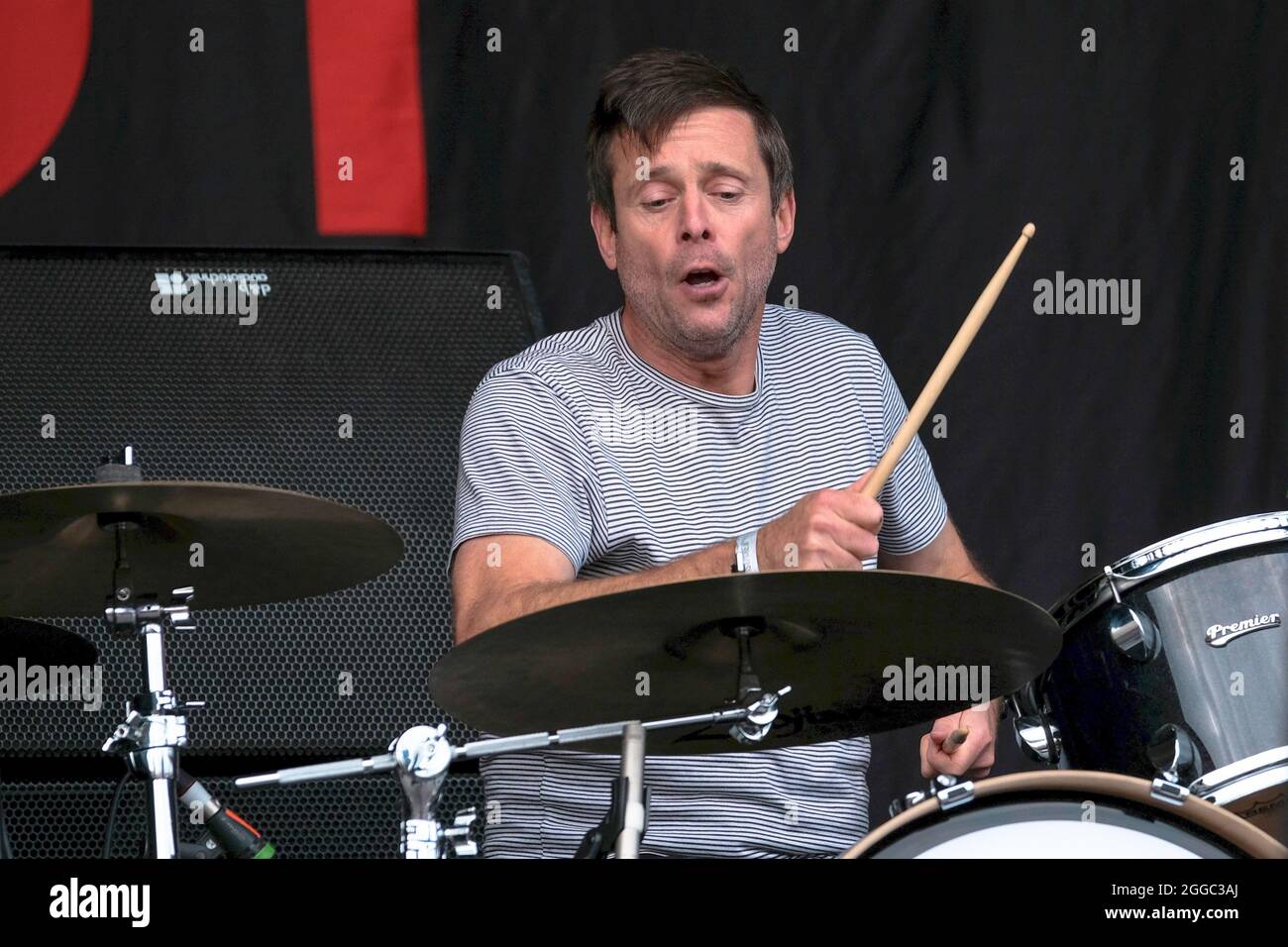 Cast Of Victorious High Resolution Stock Photography and Images - Alamy