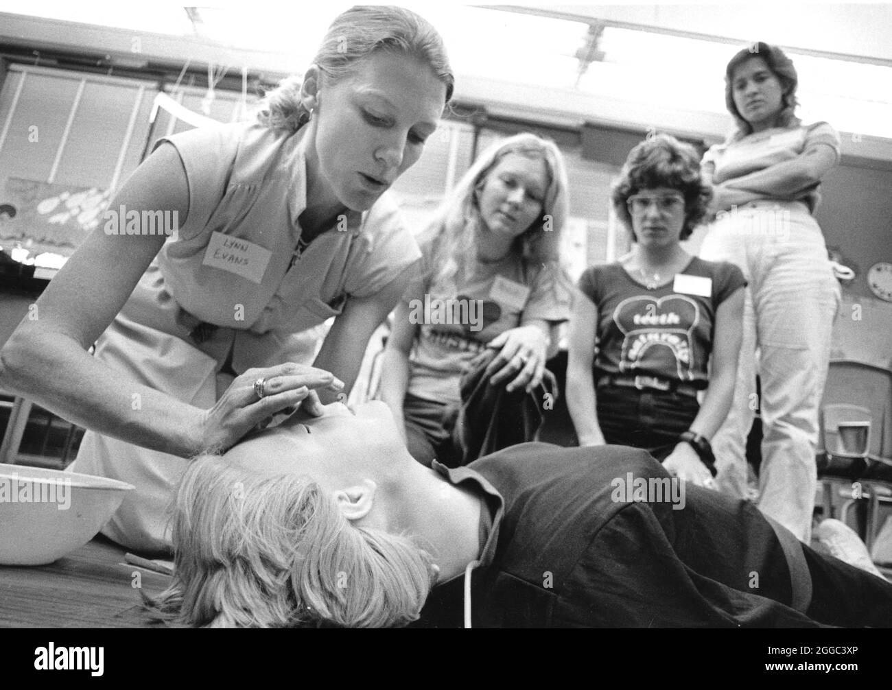 Cpr class Black and White Stock Photos & Images - Alamy