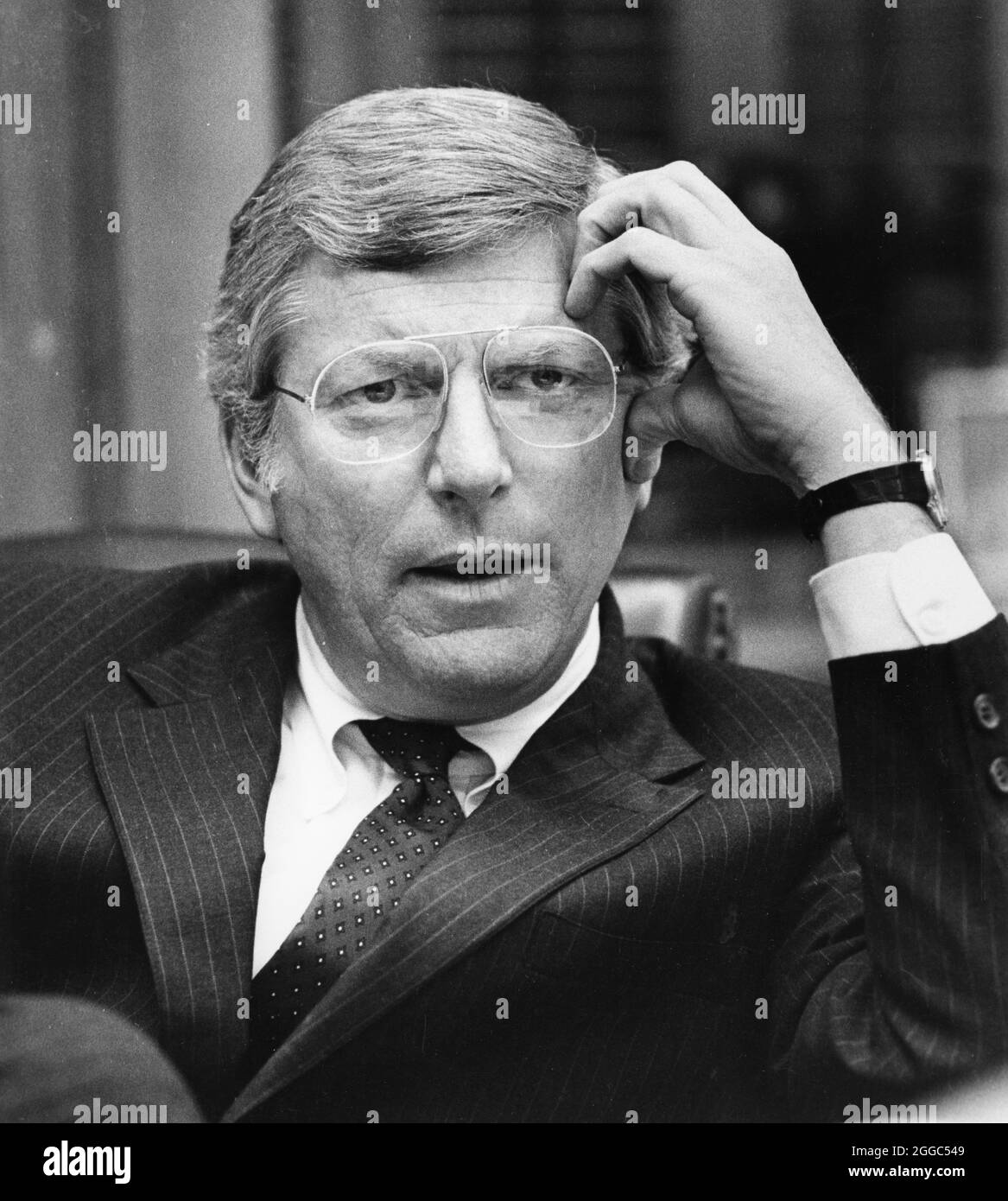 Gov mark white hi-res stock photography and images - Alamy