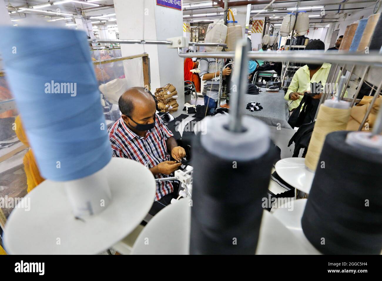 Garment manufacture bangladesh hi-res stock photography and images - Alamy