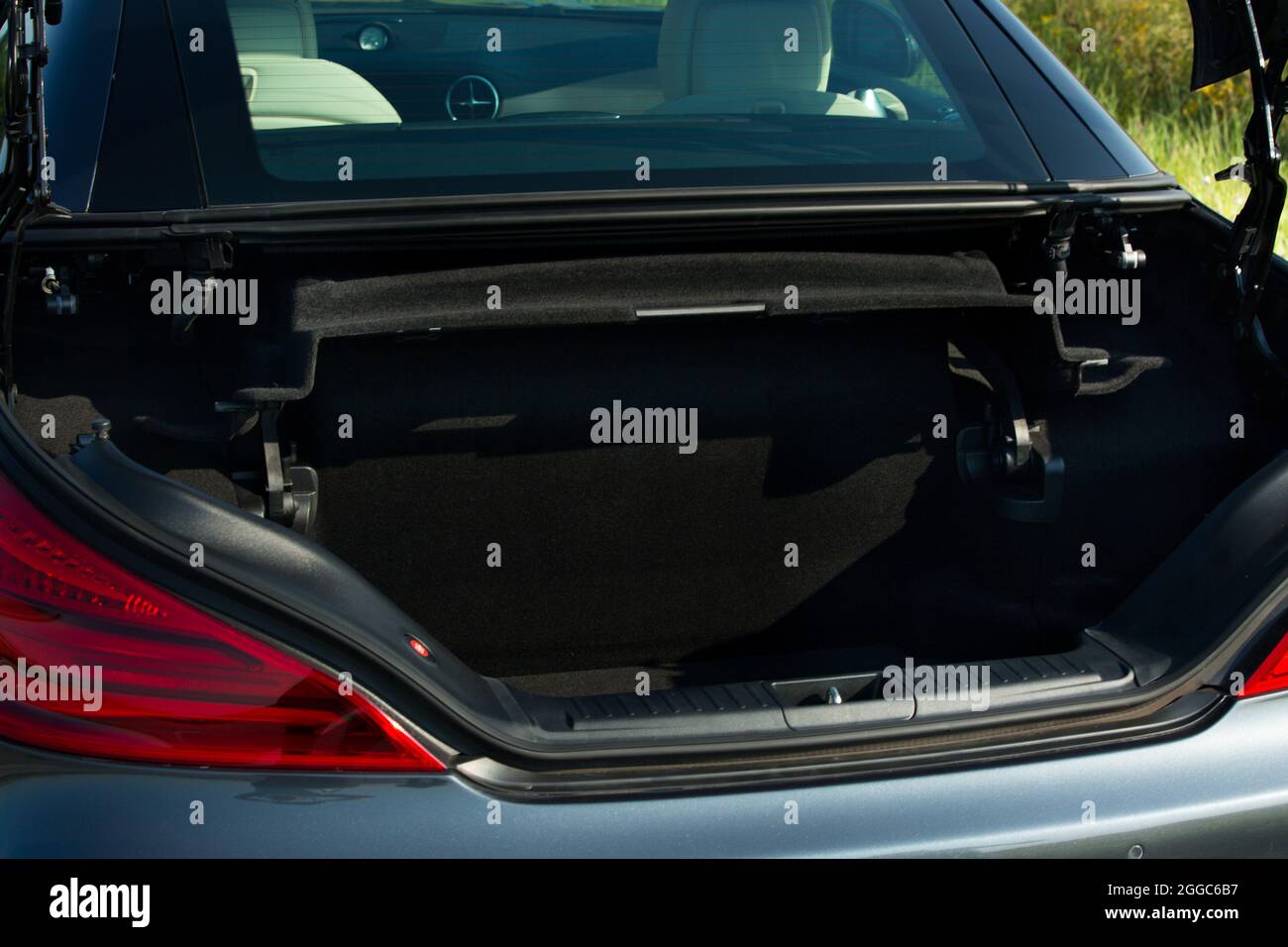 Dnepropetrovsk, Ukraine - 08.24.2021: Photos of Mercedes Benz SL550 ...