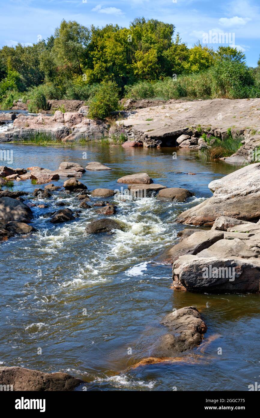 Rapid water flow hi-res stock photography and images - Alamy