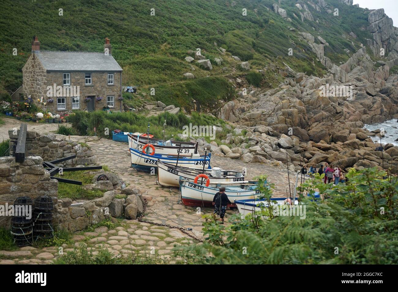 Small cornish coastal hamlet hi-res stock photography and images - Alamy