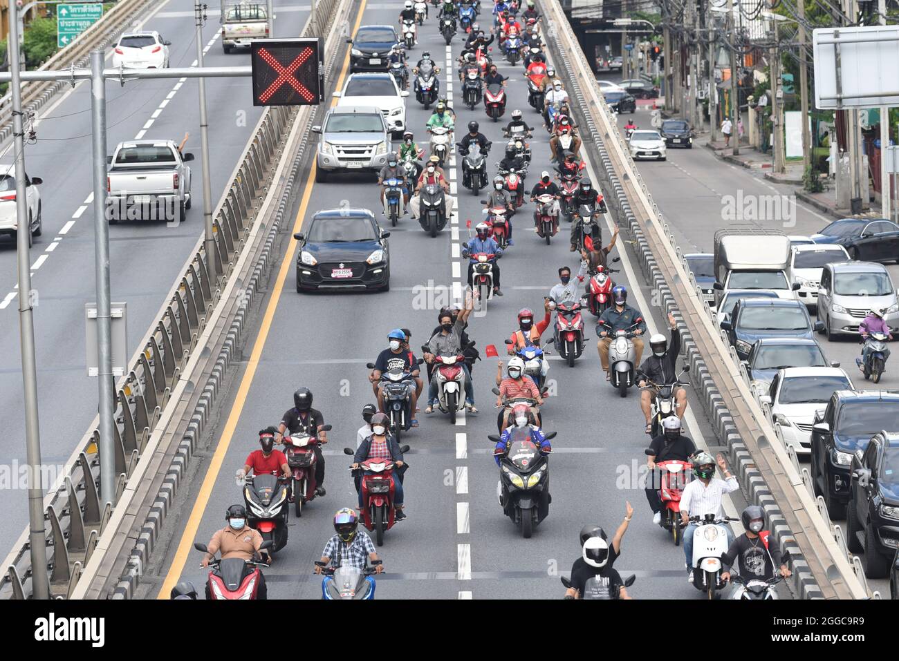 Car mob rally hi-res stock photography and images - Alamy
