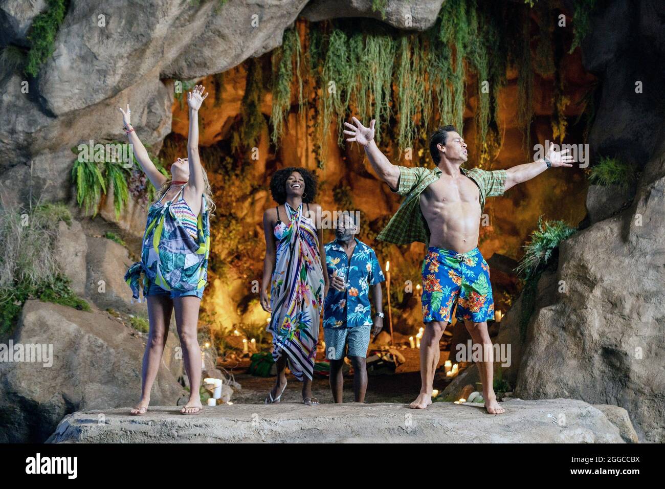 VACATION FRIENDS, from left: Meredith Hagner, Yvonne Orji, Lil Rel ...