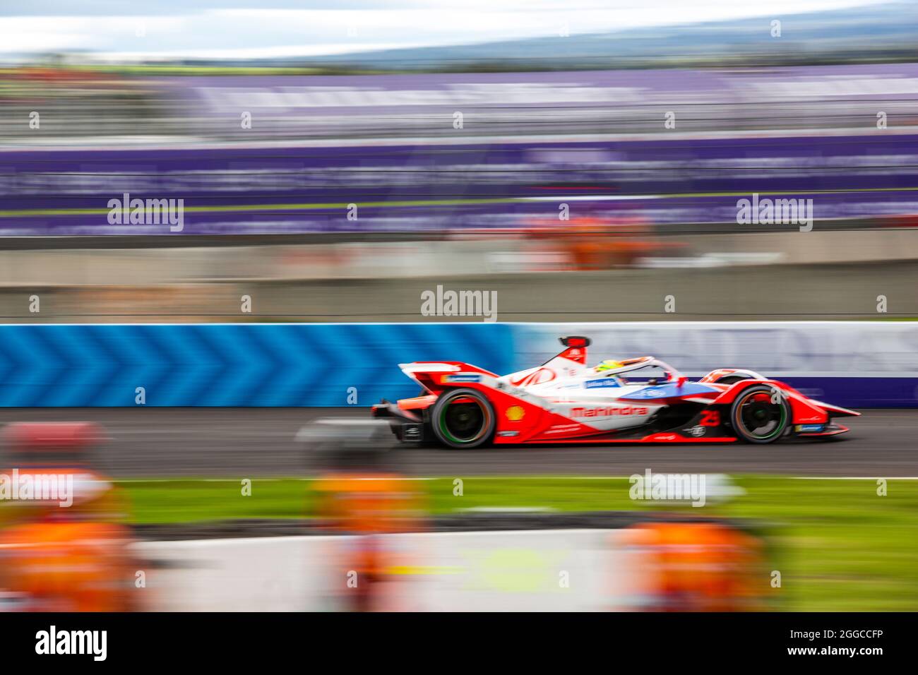 29 alexander sims hi-res stock photography and images - Alamy