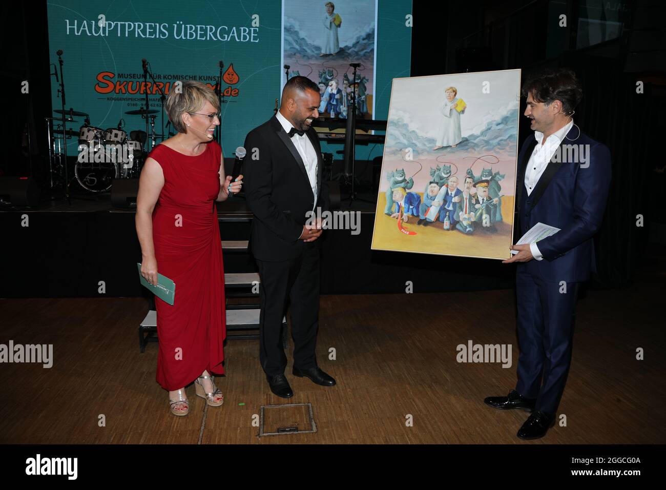 Andrea Ballschuh,der Tombola-Gewinner des Bildes des Künstlers Rolf ...