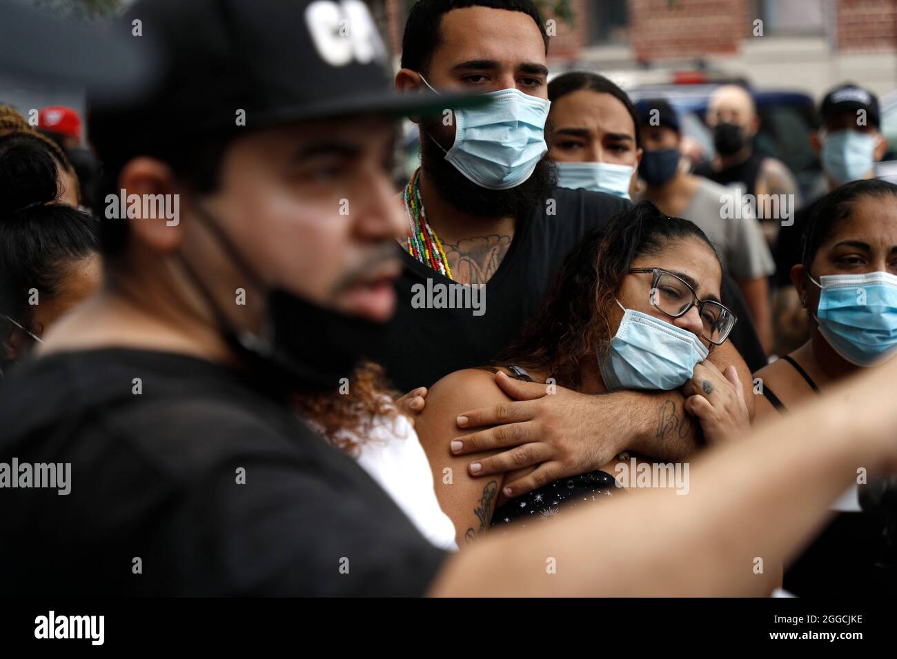 New York, USA. 30th Aug, 2021. Mother of Mike Rosado, Martha Negron ...