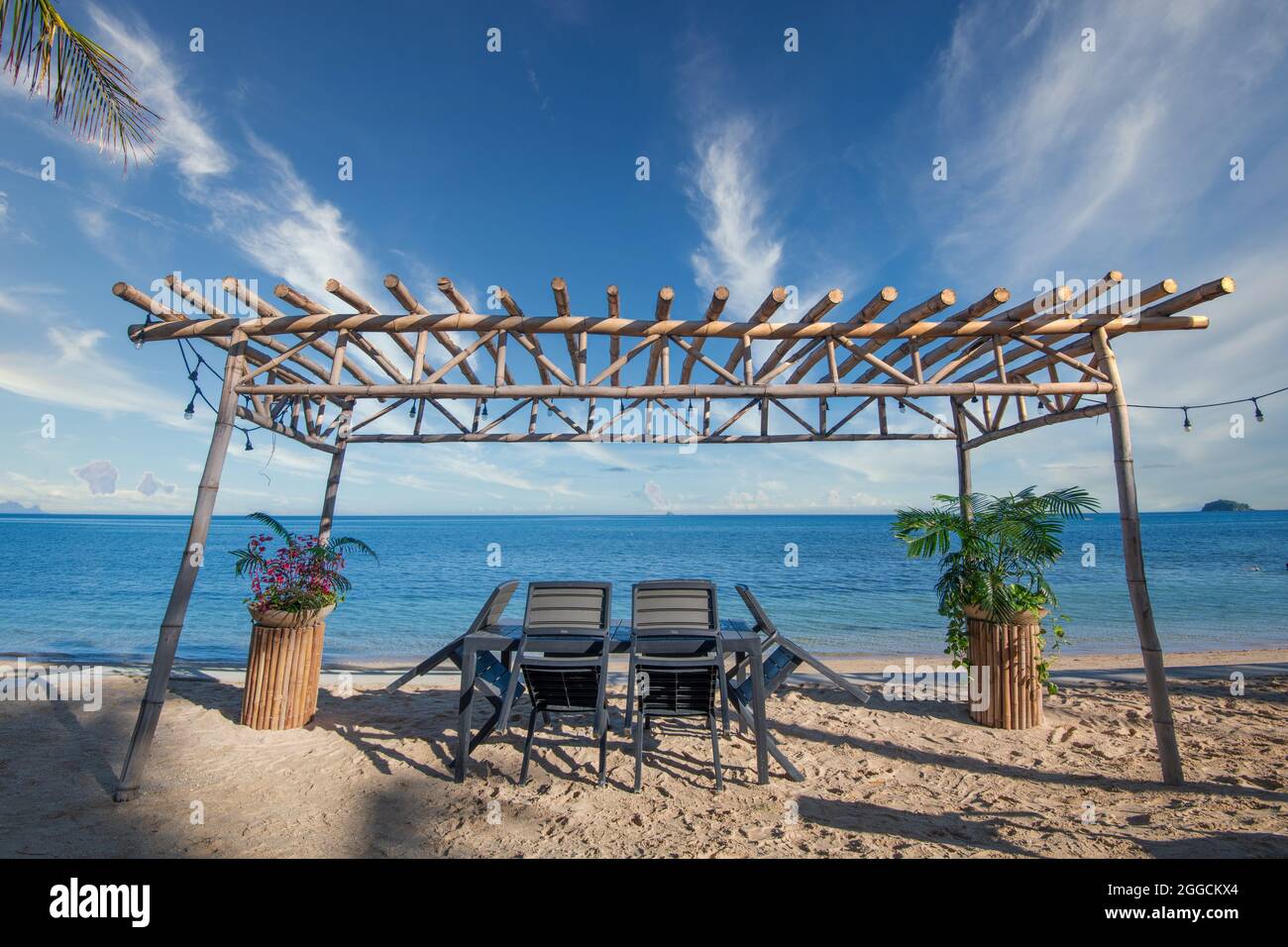 Bamboo pergola hi-res stock photography and images - Alamy