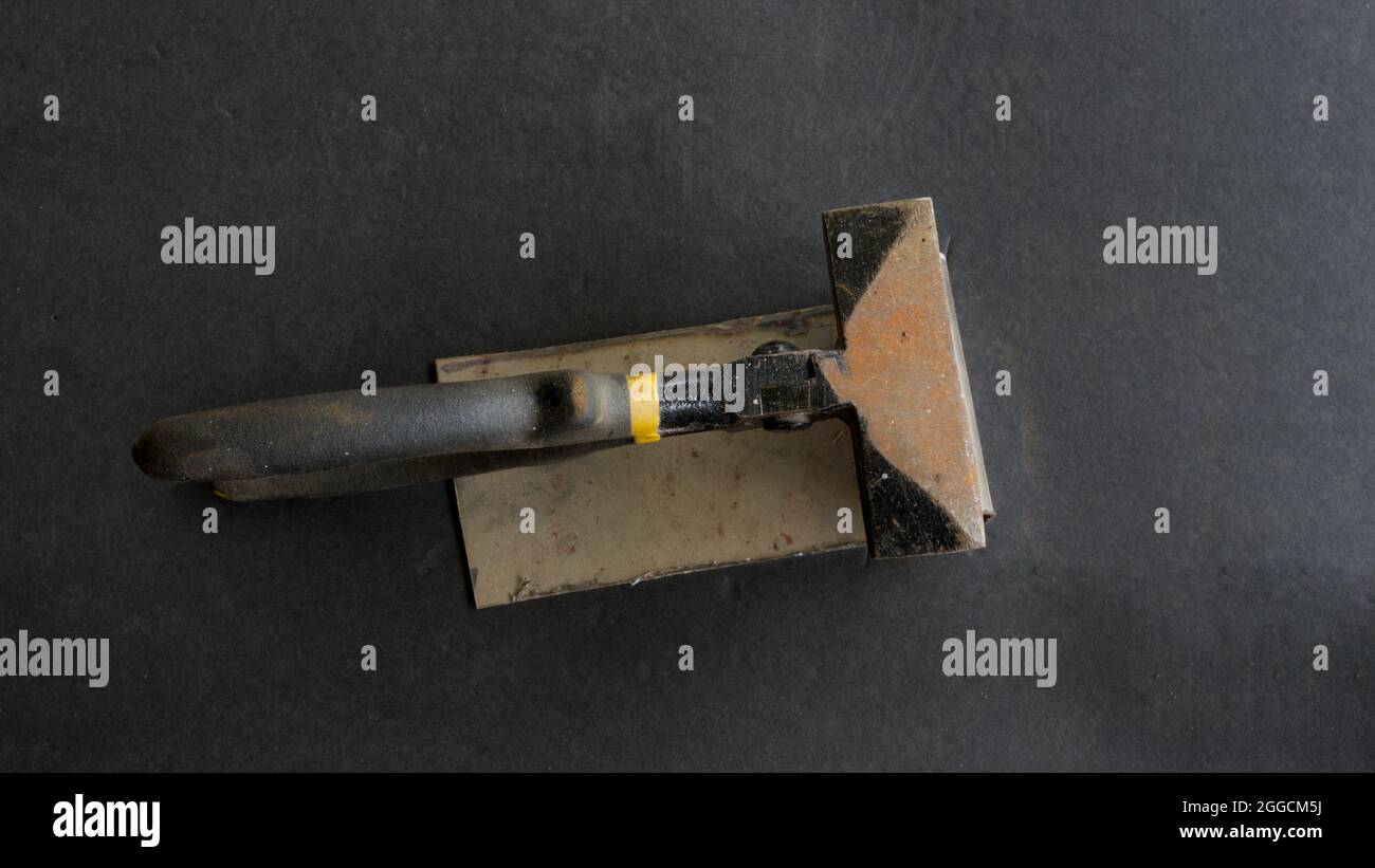Metal seamer hi-res stock photography and images - Alamy