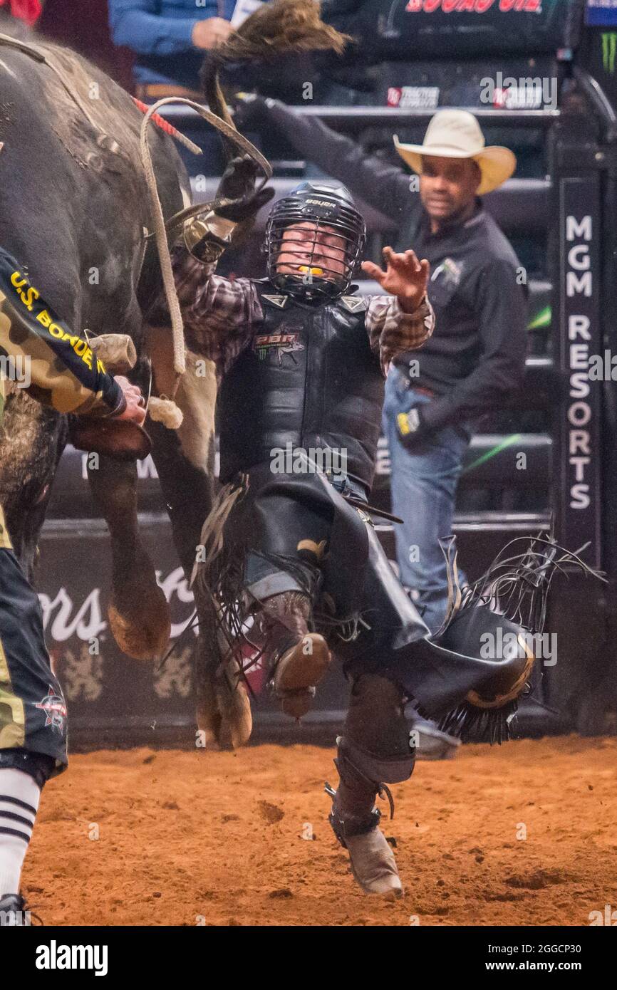 Fort Worth, Texas, USA. 29th Aug, 2021. Professional Bull Riders in ...