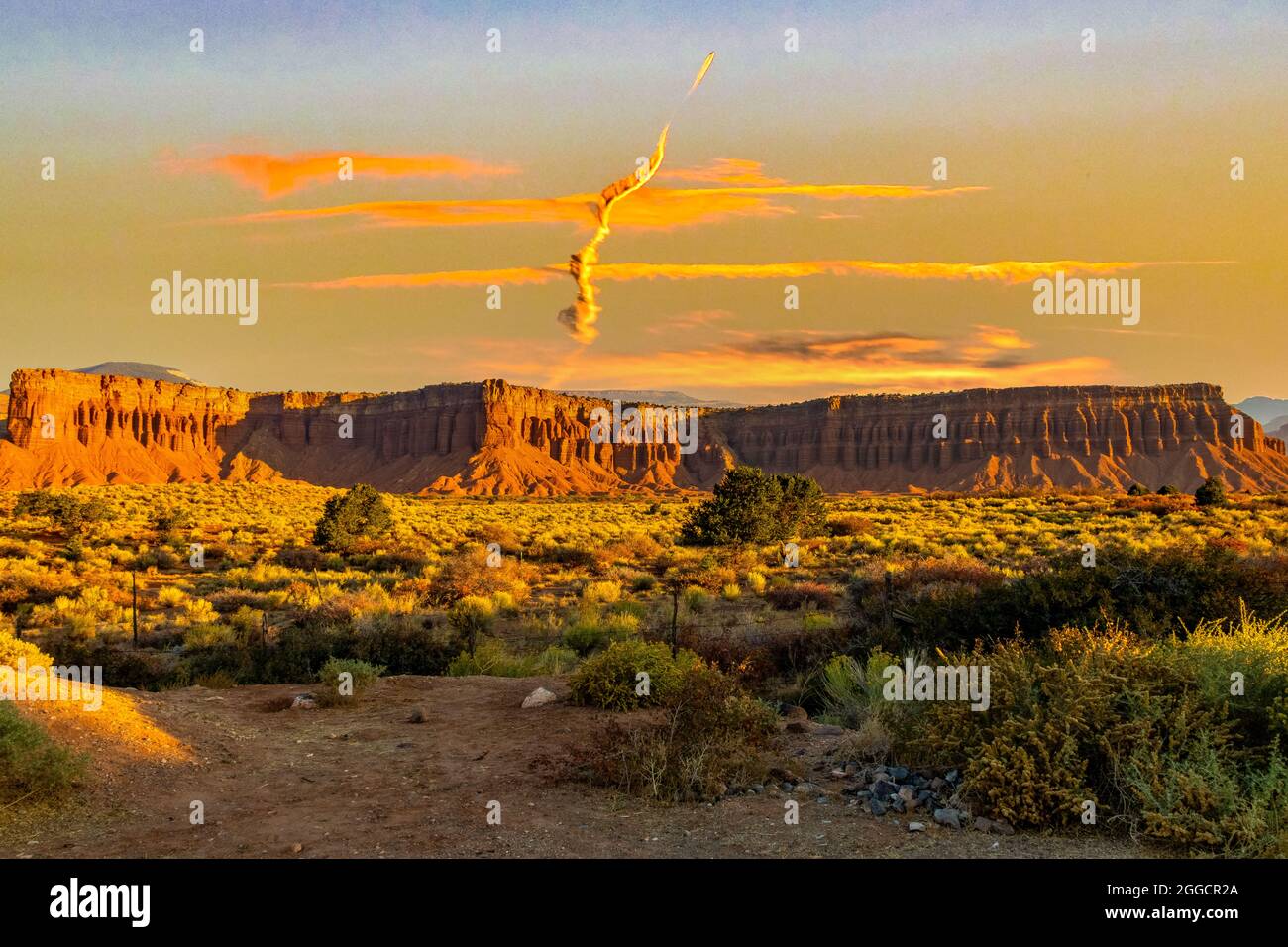 Capitol reef sunset hi-res stock photography and images - Alamy