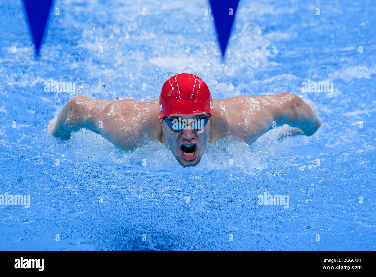 London aquatics centre 2021 hi-res stock photography and images - Alamy