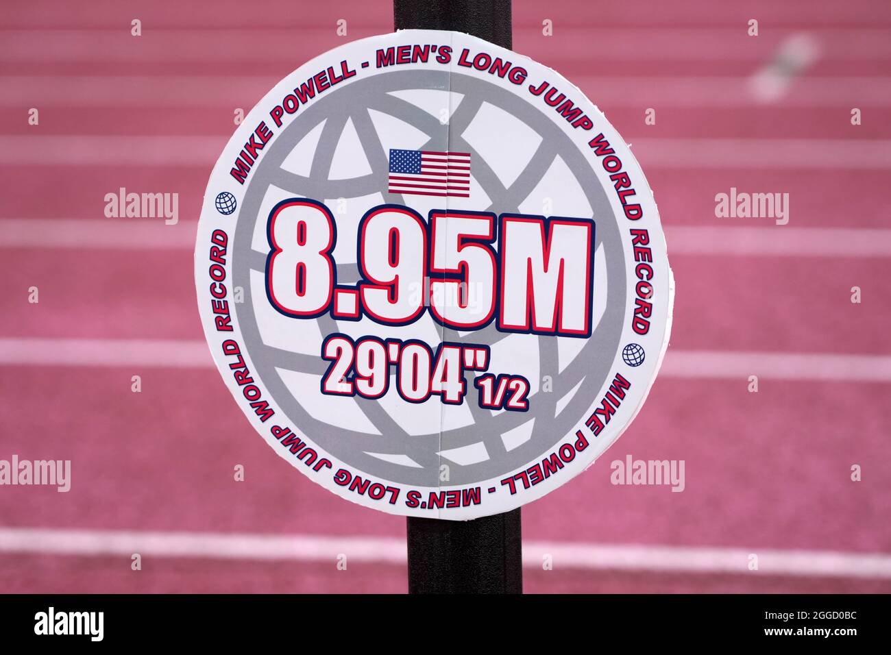 World record jump hi-res stock photography and images - Alamy