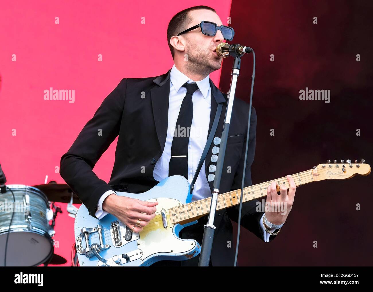 English musician singer songwriter and mod revivalist Miles Peter Kane ...