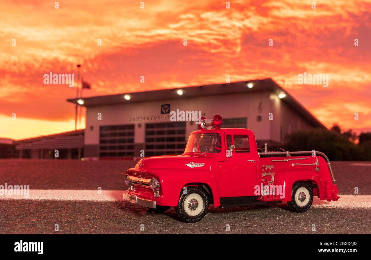 New zealand fire engine hi-res stock photography and images - Alamy