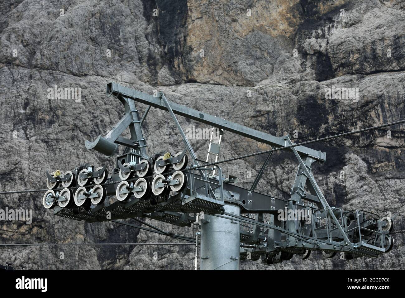 Chairlift cable car mountain railway on the mountain Stock Photo - Alamy