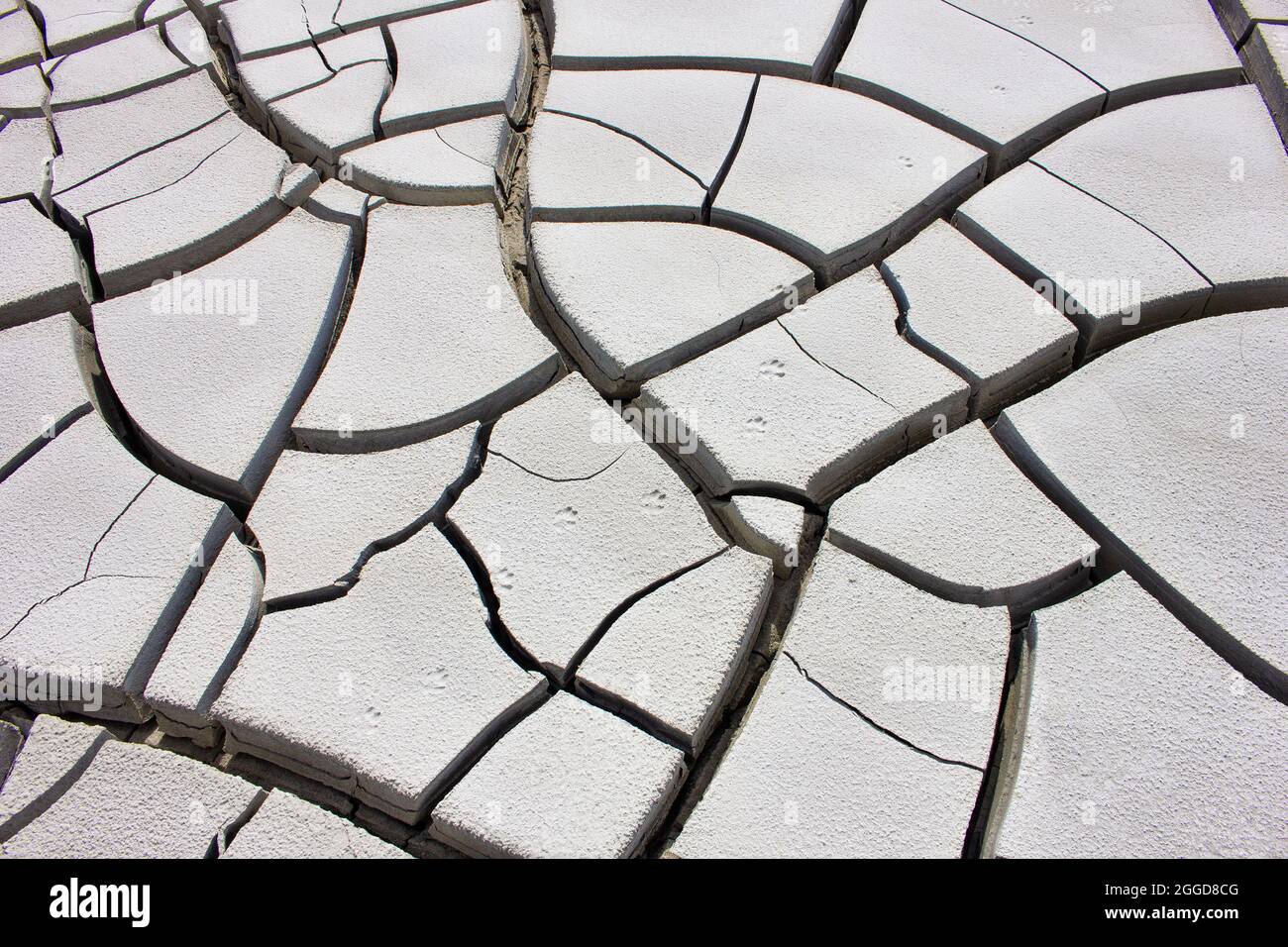 Beautiful texture of cracks in a mud volcano Stock Photo - Alamy