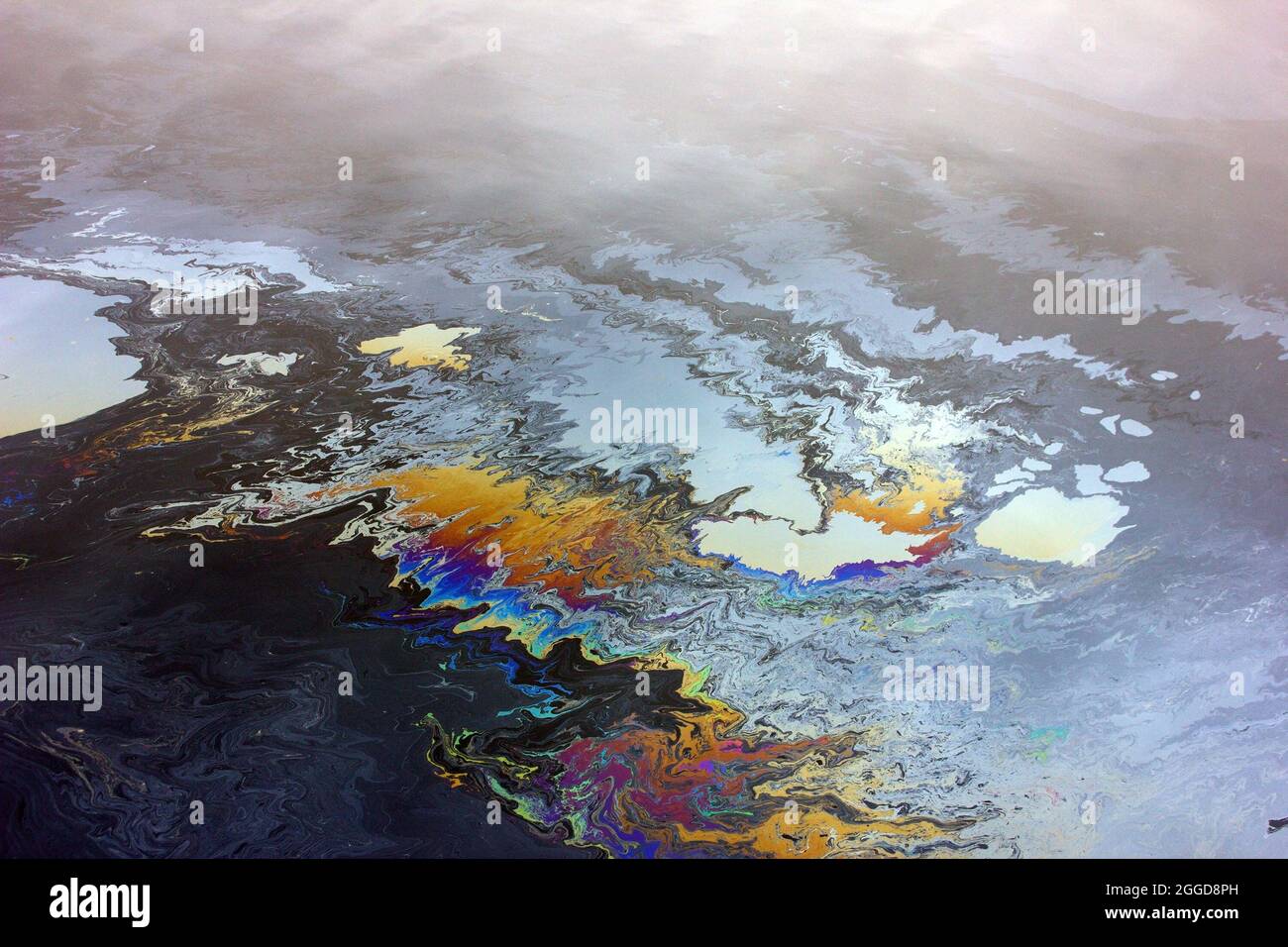 Slick texture hi-res stock photography and images - Alamy