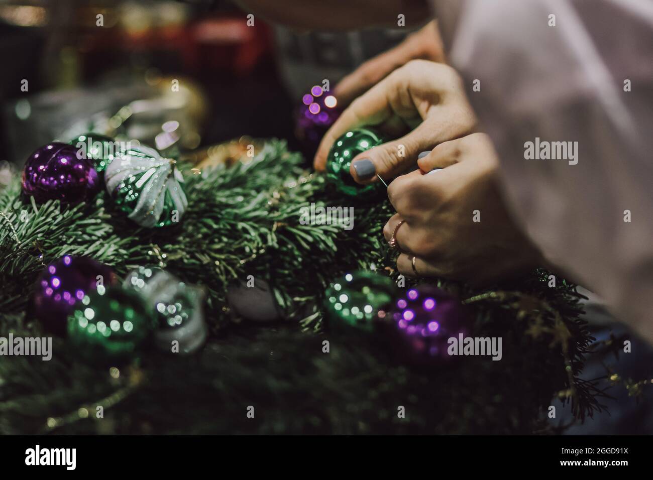 Family decorations hi-res stock photography and images - Alamy