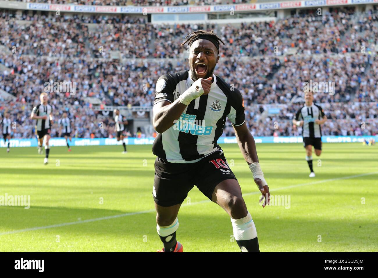 ALLAN SAINT-MAXIMIN, NEWCASTLE UNITED FC, 2021 Stock Photo - Alamy