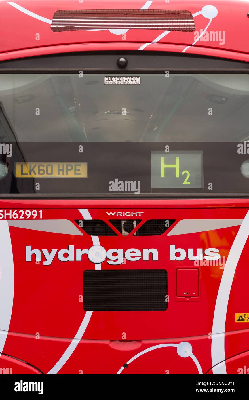 The launch of the new zero-polluting hydrogen buses for London. The ...