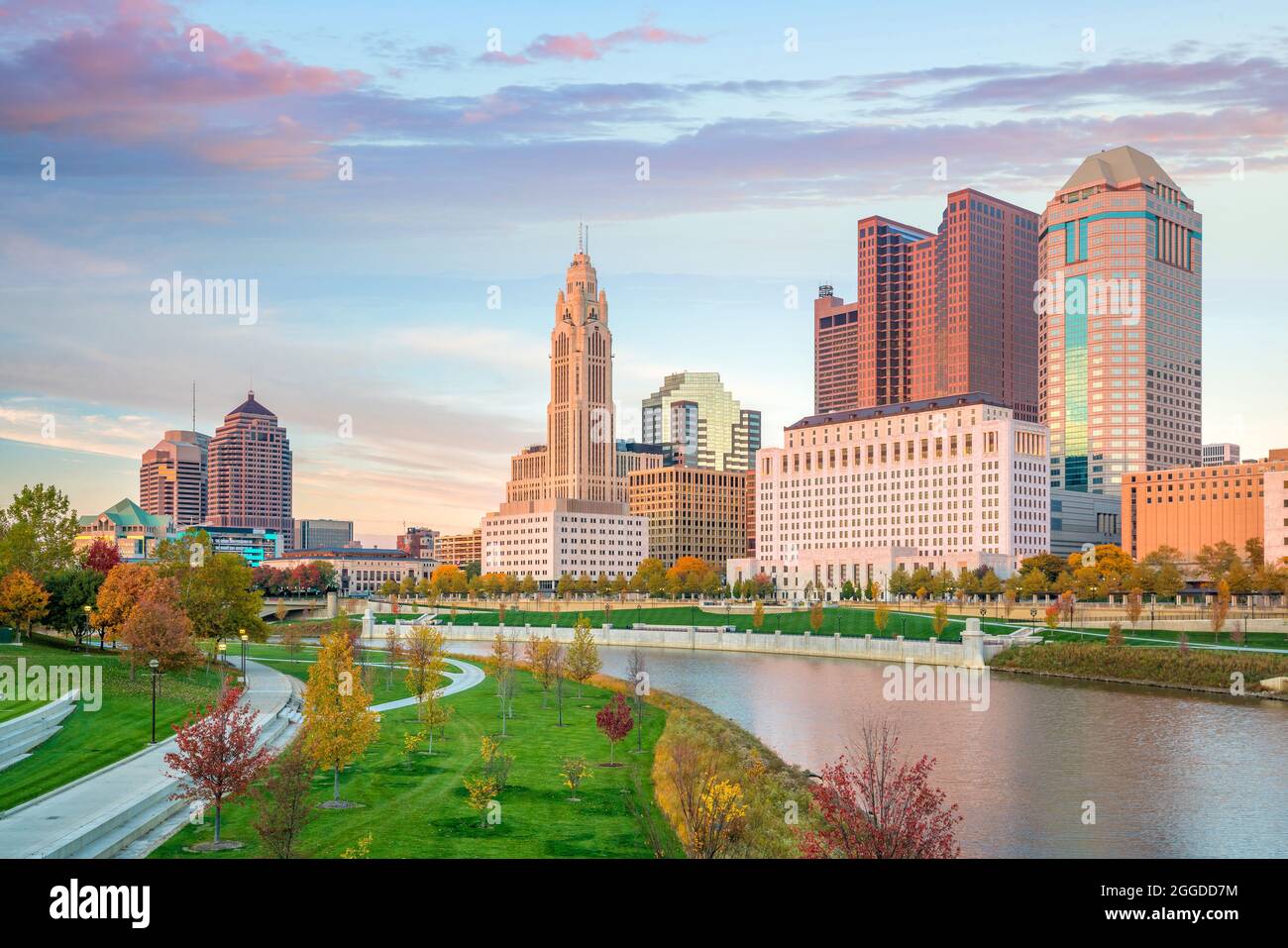 View of downtown Columbus Ohio Skyline at Sunset in USA Stock Photo - Alamy