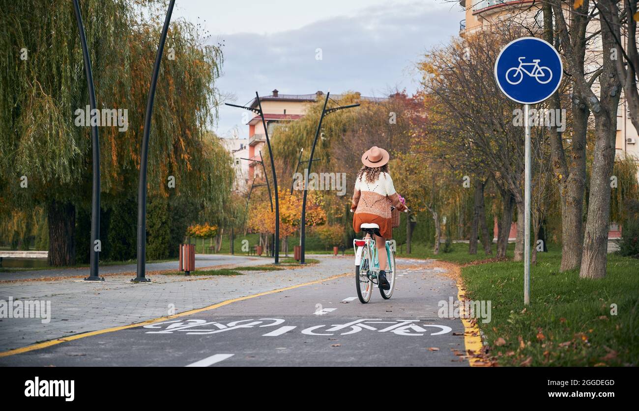 Good bike route hi-res stock photography and images - Alamy