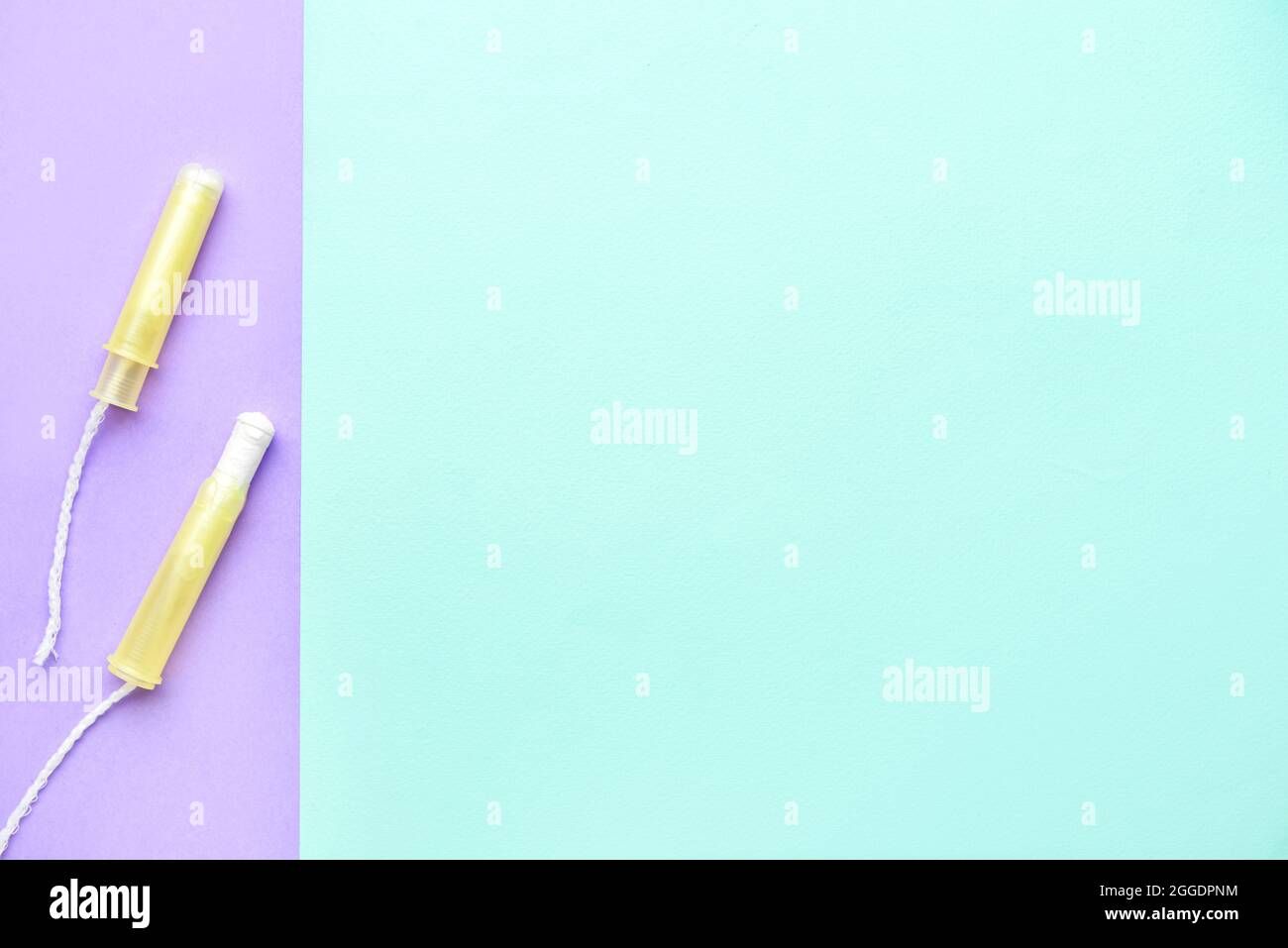 Tampons applicator hi-res stock photography and images - Alamy