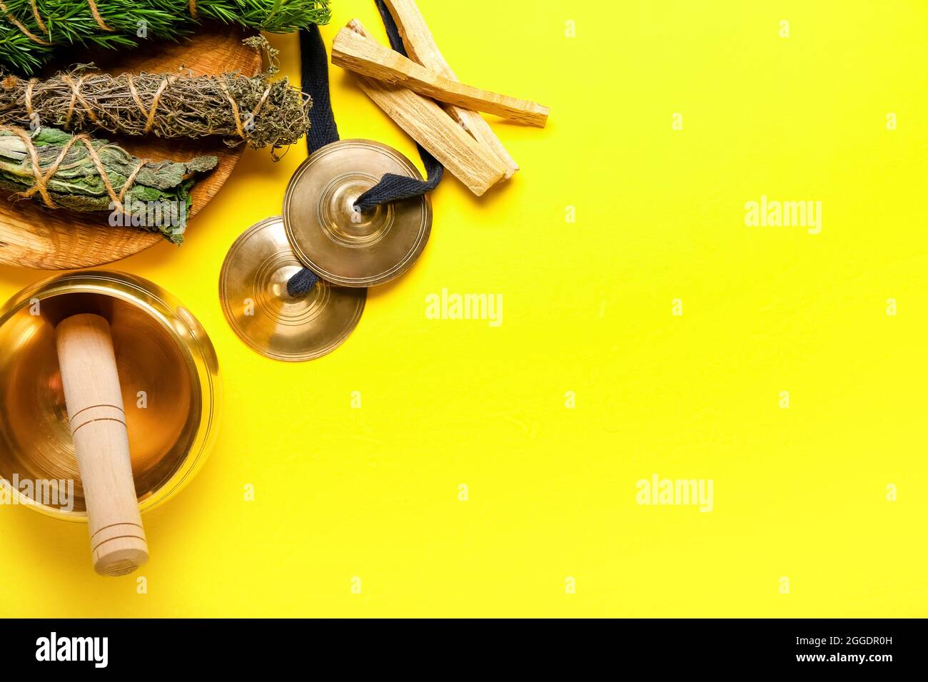 Tibetan singing bowl, karatalas, Palo Santo and herbs for aura ...
