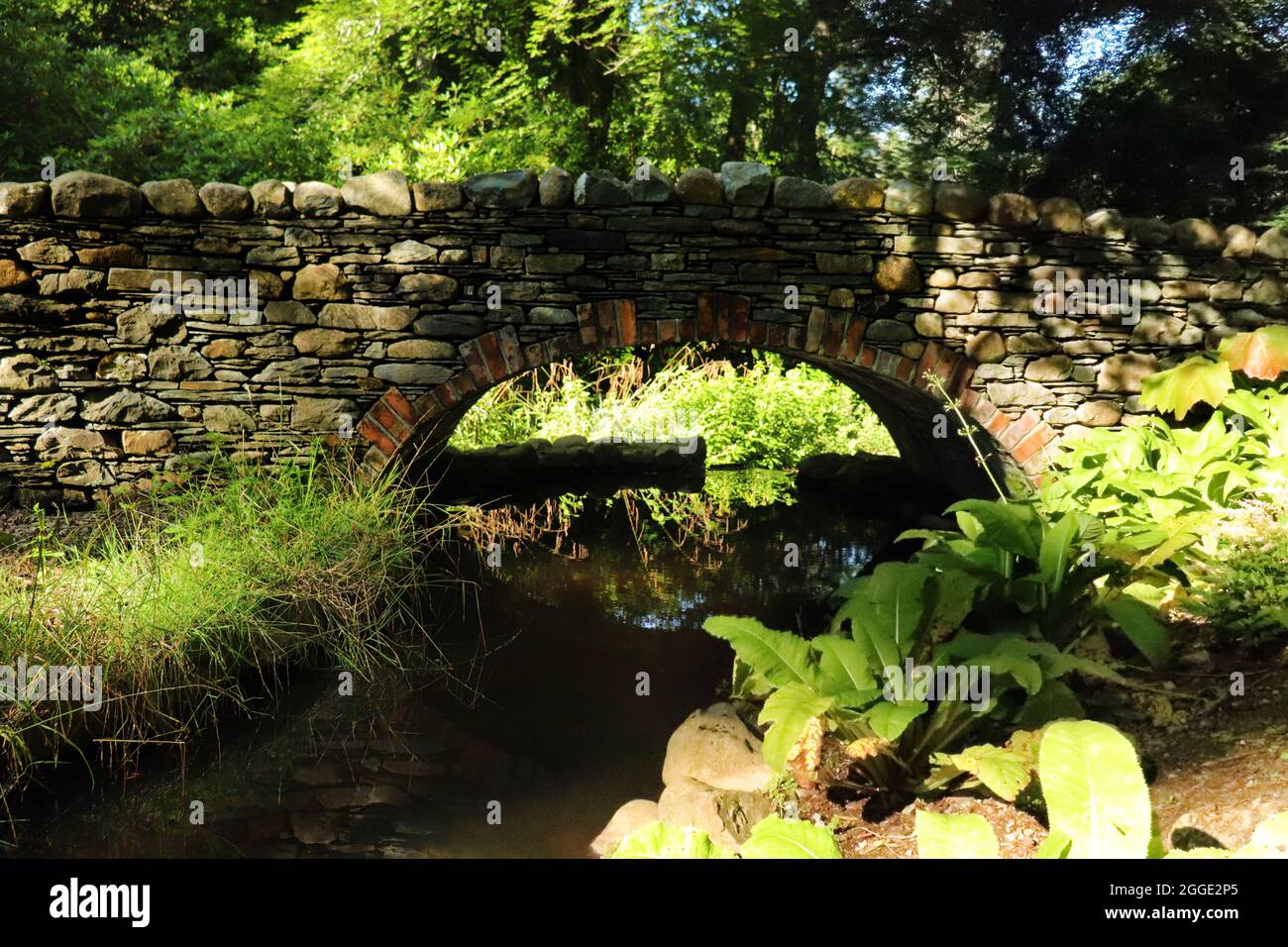 Keswick lake district lakes hiker hi-res stock photography and images ...