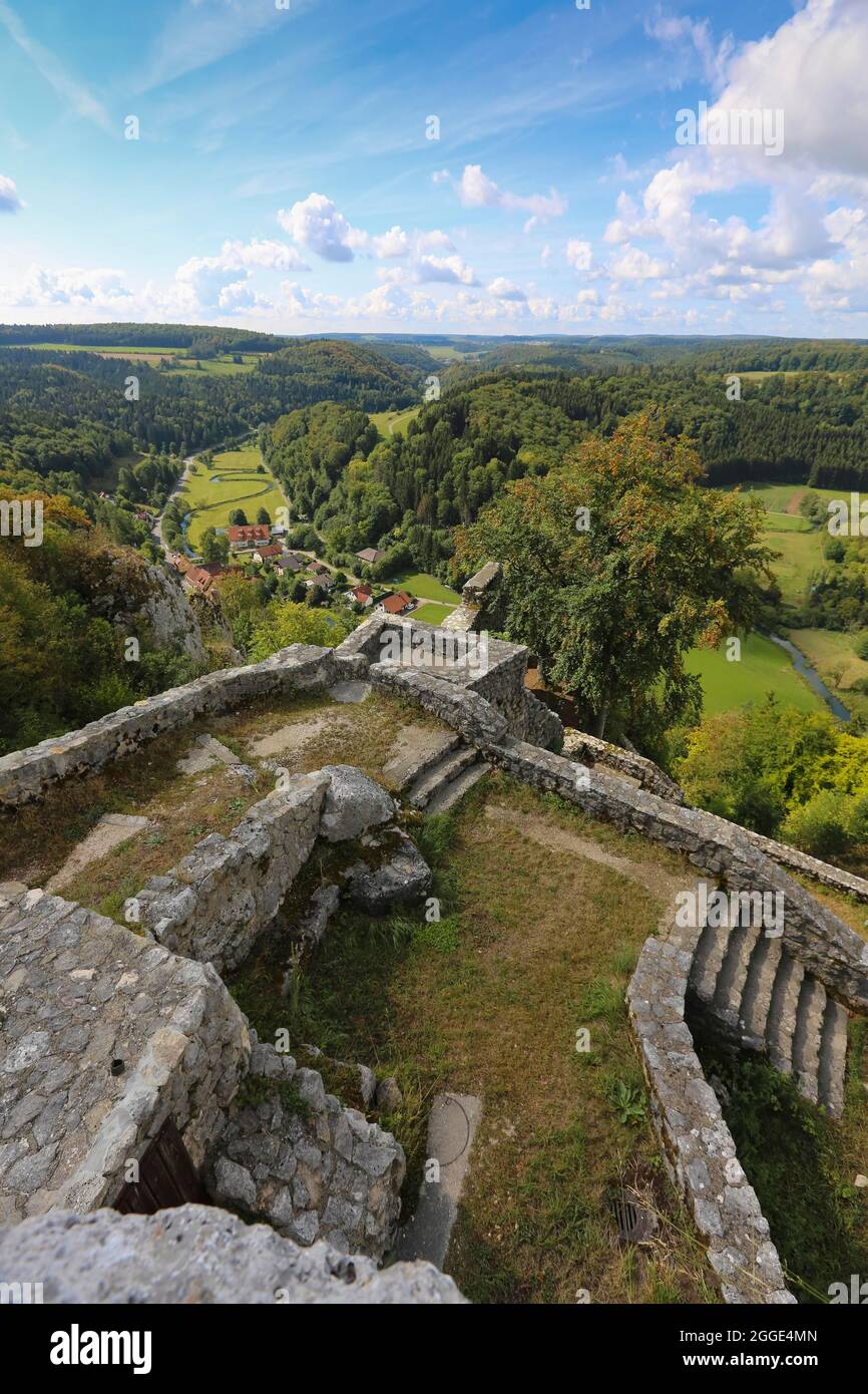 Hohengundelfingen castle hi-res stock photography and images - Alamy