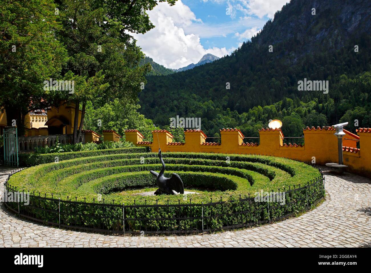 Swan fountain, Hohenschwangau Castle gardens, Schwangau, Koenigswinkel ...