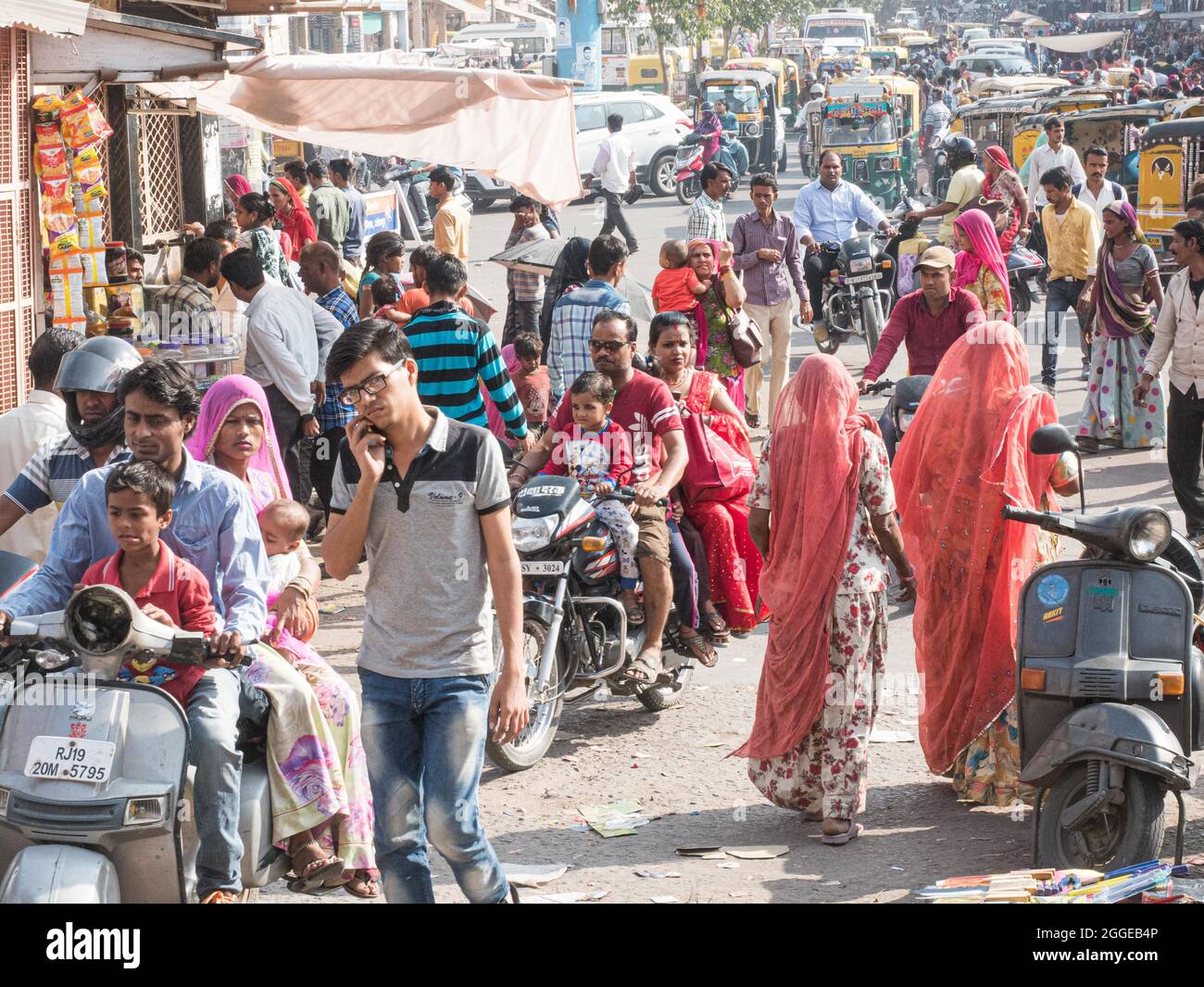Busy street, Jodhpur, Rajasthan, India Stock Photo - Alamy