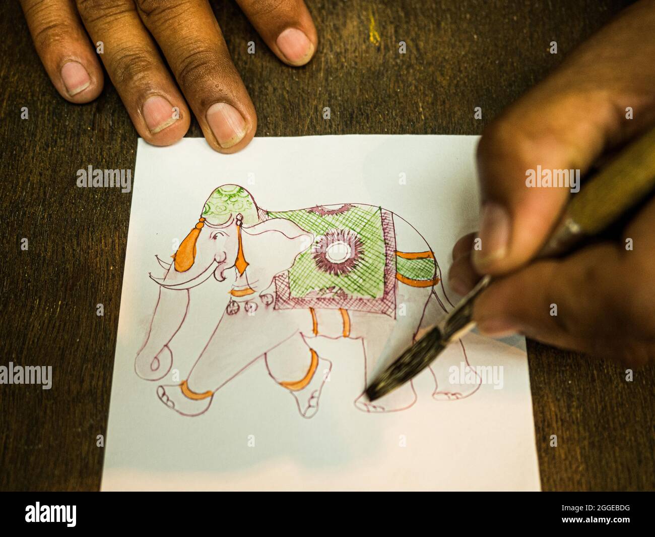 Artist creates traditional miniature painting, Udaipur, Rajasthan ...