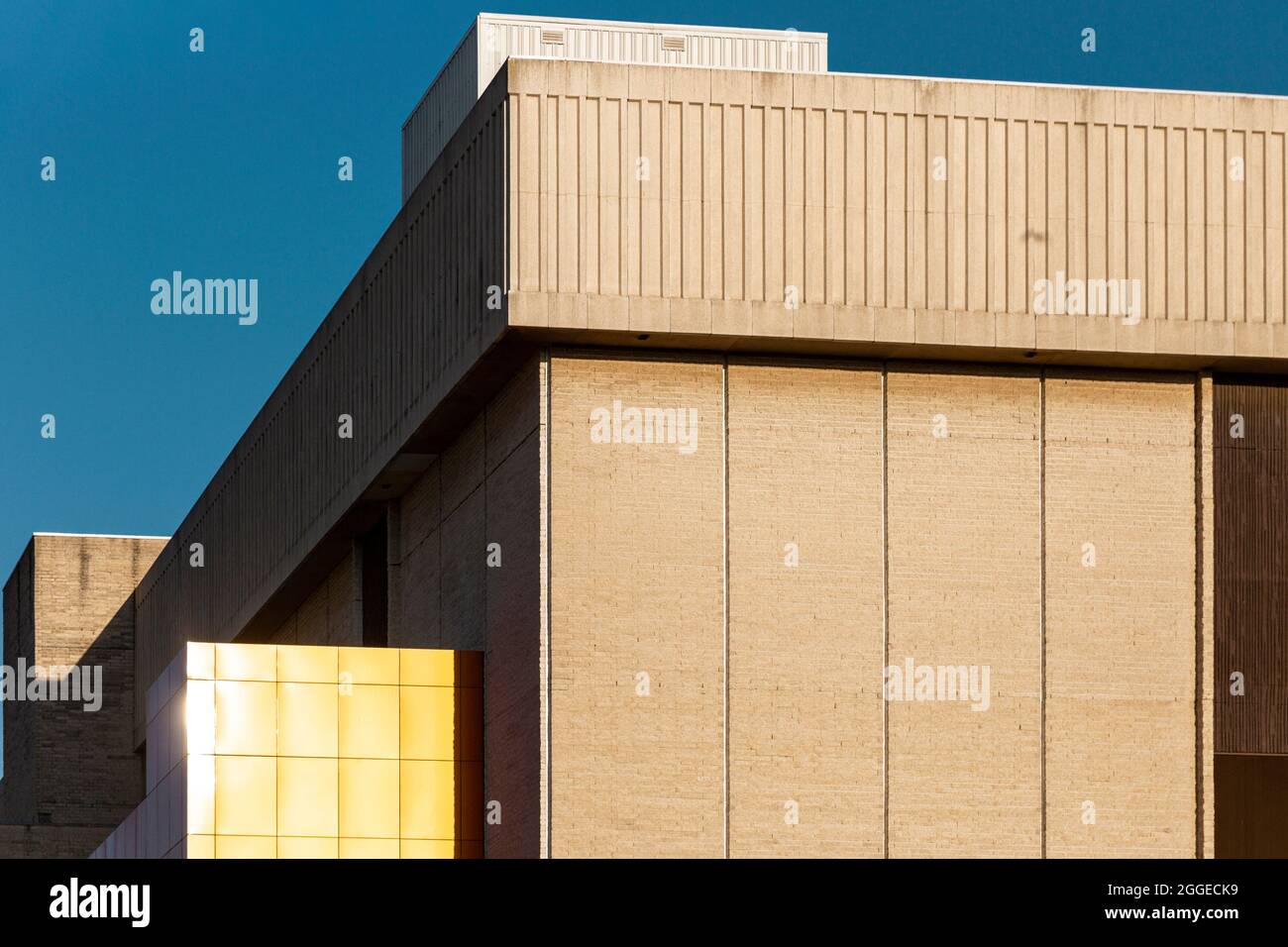 Metal building siding panel hi-res stock photography and images - Alamy