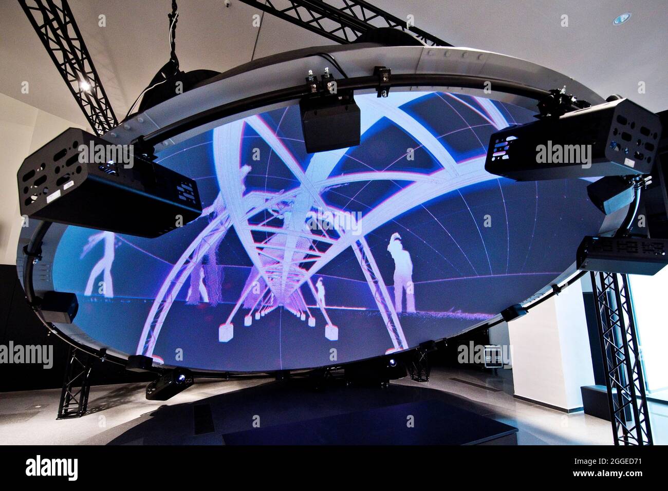 360 tower hi-res stock photography and images - Alamy