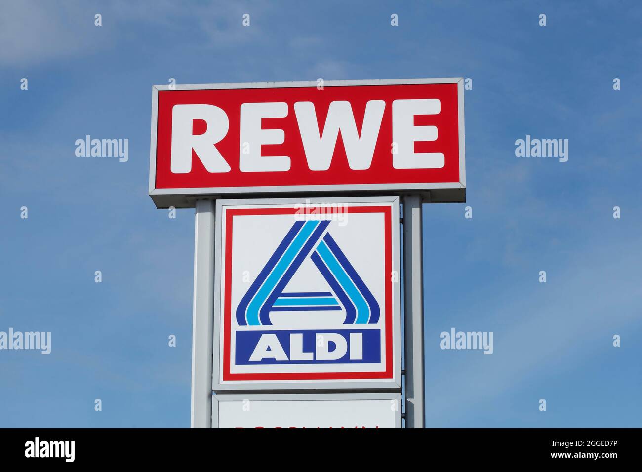Rewe supermarket and aldi supermarket hi-res stock photography and ...