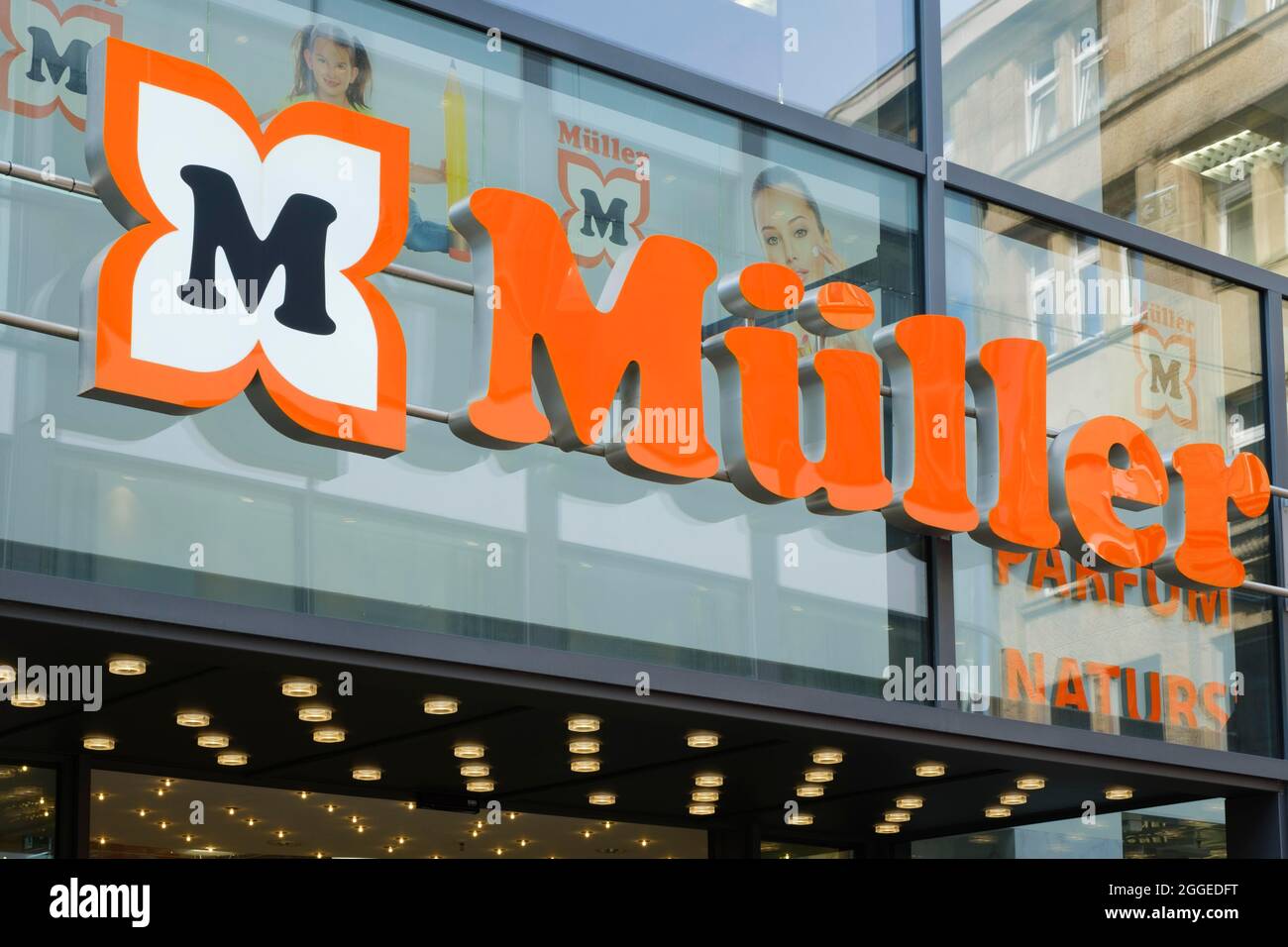Mueller, logo and lettering of the drugstore chain, North Rhine ...