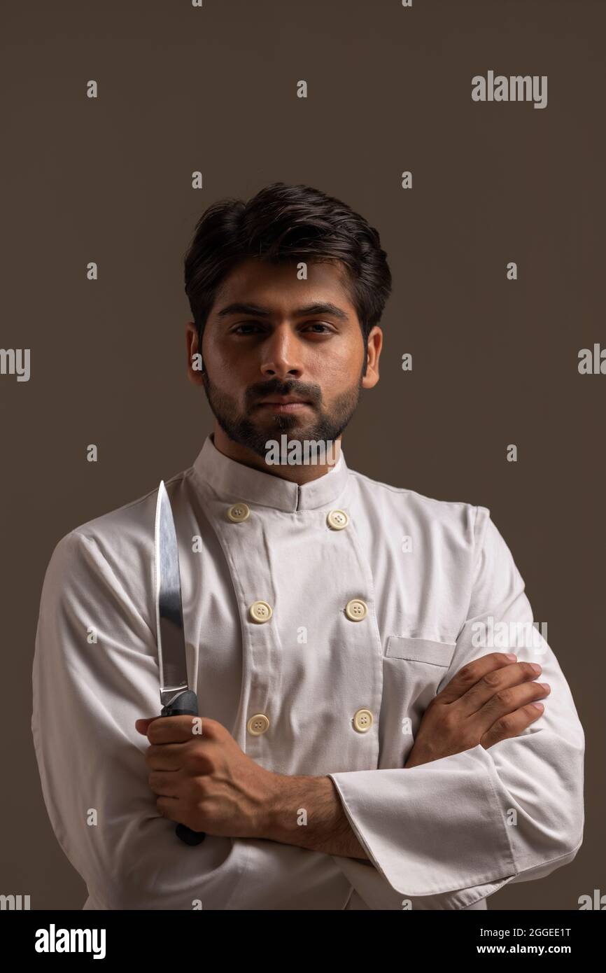 Male chef posing hands crossed hi-res stock photography and images - Alamy