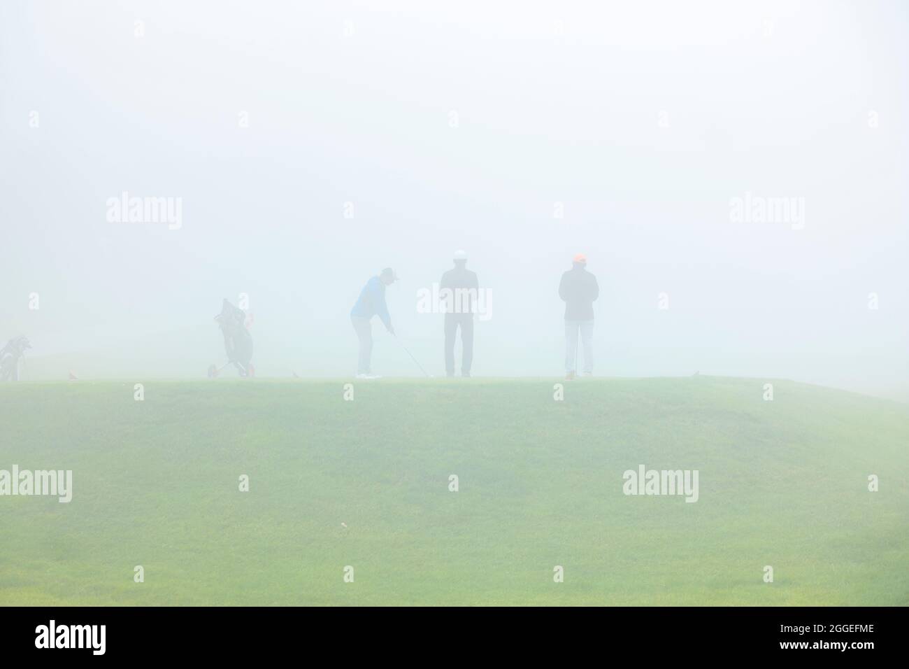 Crans sur sierre golf course hi-res stock photography and images - Alamy